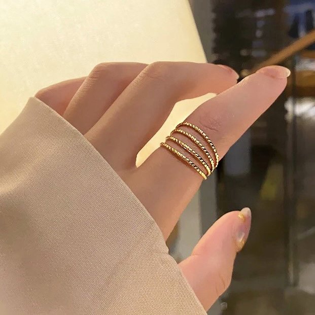 "Cora" ring - Ringe - Phira